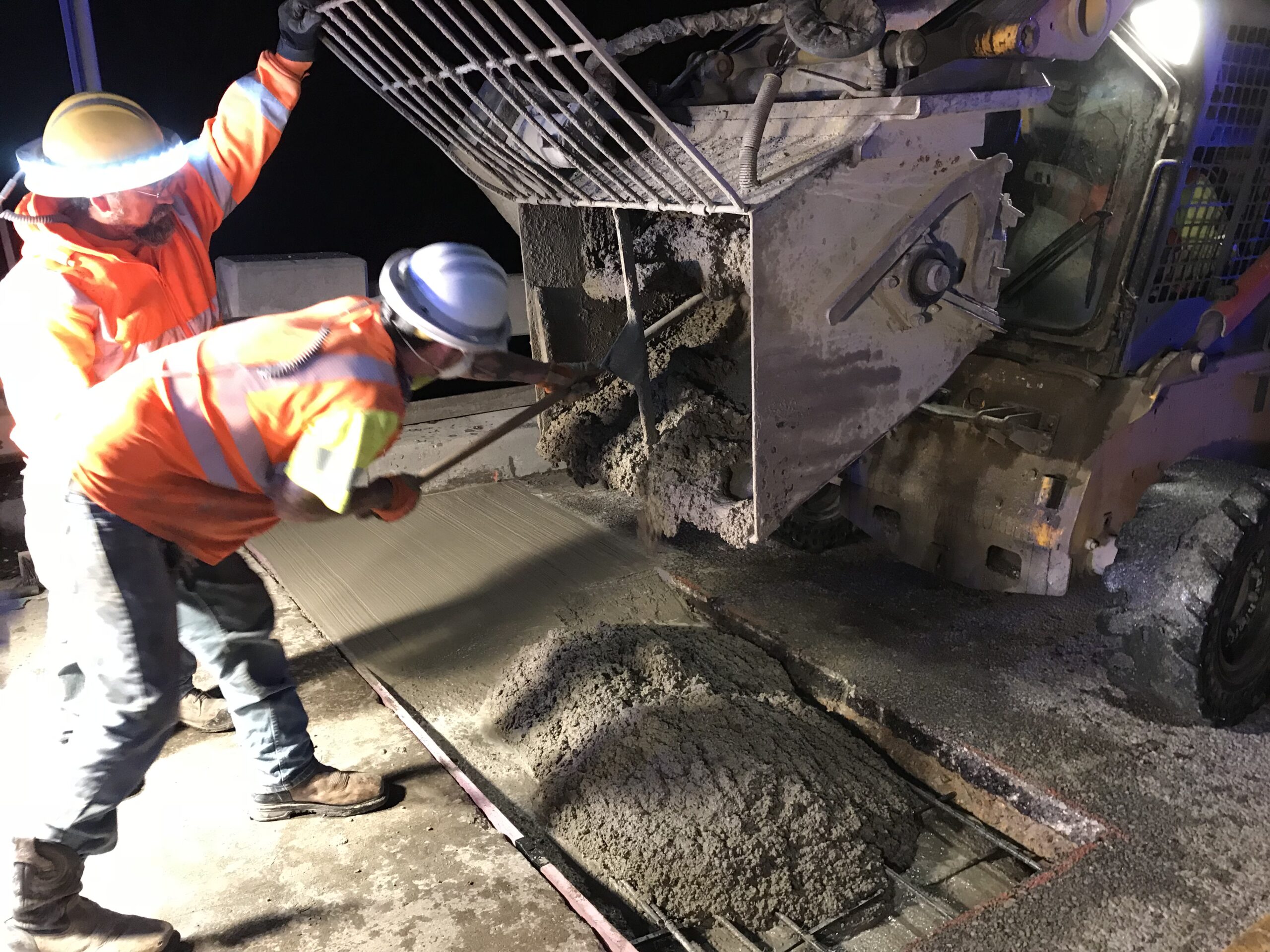Repair and protection of Retaining Walls and Bridges. - Gulf Crete LTD.